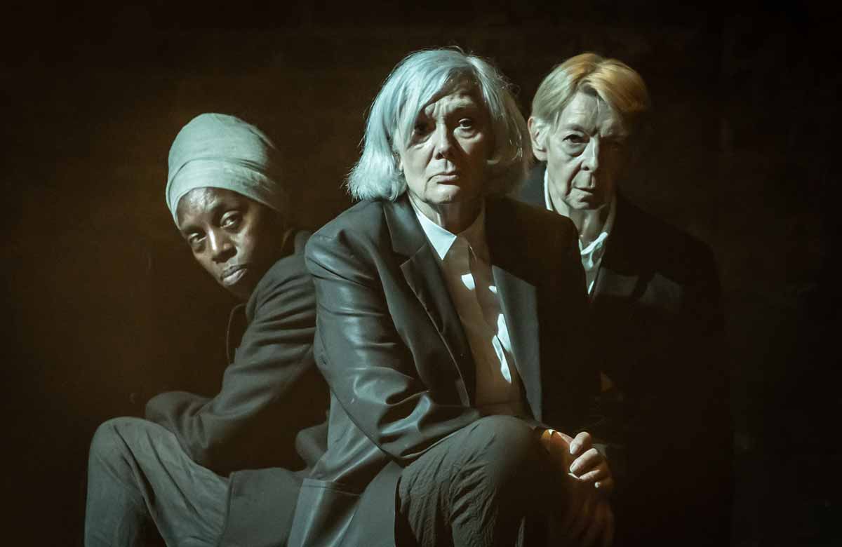 Review: The Tragedy of Macbeth, Almeida Theatre, London – ‘hypnotic ...