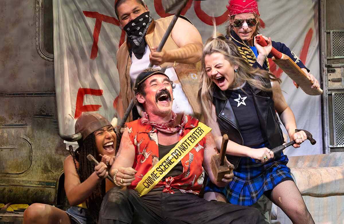 Jerusalem review at Apollo Theatre, London starring Mark Rylance and ...