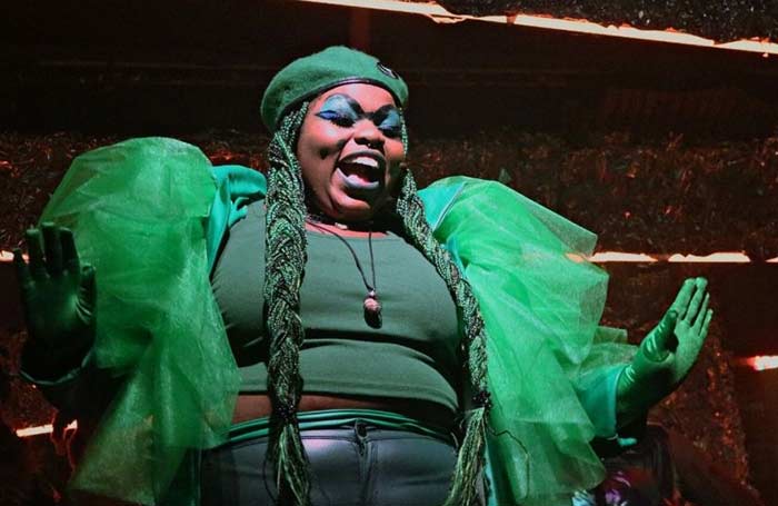 The Witches of Oz review at the Vaults, London