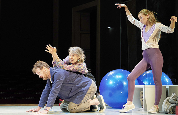 Circle Mirror Transformation review at the Gate Theatre, Dublin ...