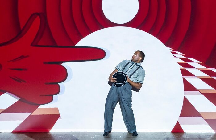 Please Right Back review at the Studio, Edinburgh